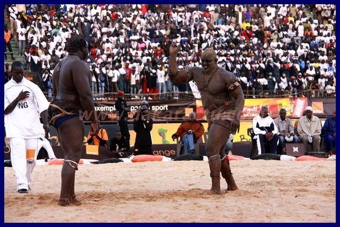 Balla Gaye 2 - Yékini: Une victoire dévalorisée (Ababacar Fall-Barros)