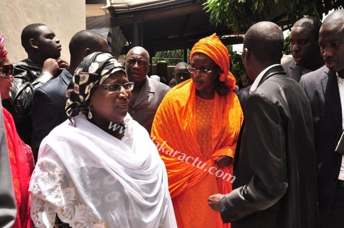 Levée du corps de l'Adjudant Boubou Sy: La première dame en compagnie ...