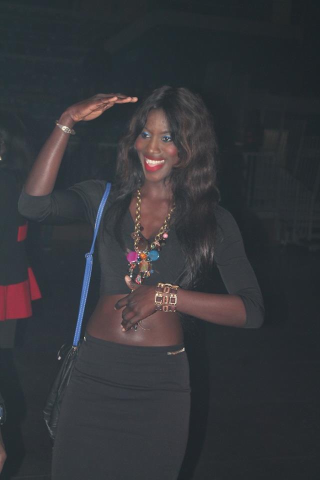 Codou Dieng la fille du chanteur Fallou Dieng à la soirée de Pape Diouf ...
