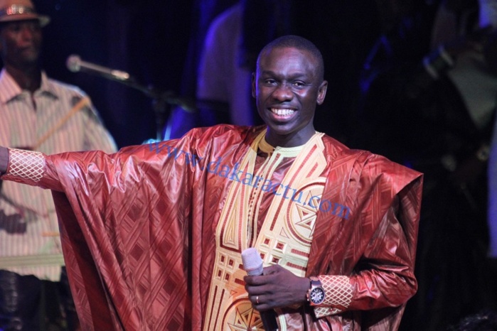 Pape Diouf chauffant le Grand Théâtre hier, lors de l'anniversaire de ...