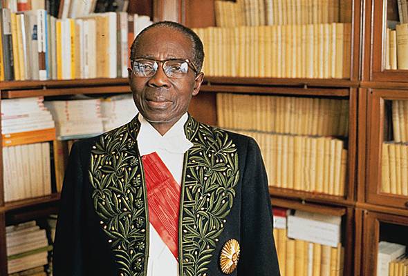 Cheikh Anta Diop défendait-il les mêmes valeurs que Senghor ? : Les ...
