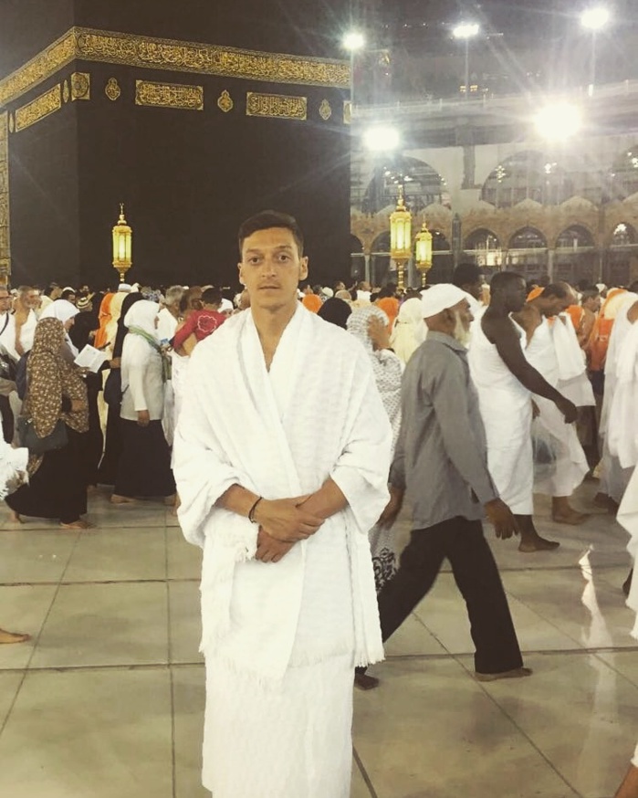 Ma sha Allah (Mesut Özil) ) à la Mecque
