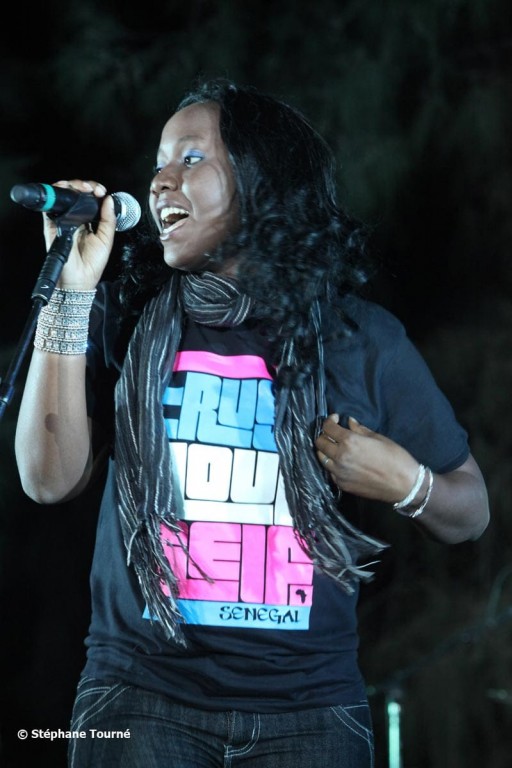 Culture urbaine : L’artiste « Moona » première artiste locale signée ...