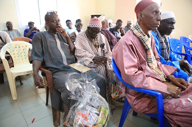 Kits de Ndogou : Cheikh Bakhoum accompagne les populations de Grand ...