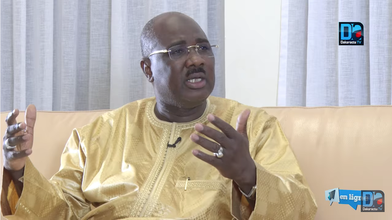 [VIDÉO] Farba Ngom réduit Cissé Lô à sa plus simple expression : 'C'est ...