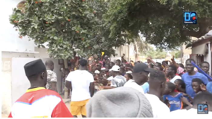 Combat royal / Grand Mbao prépare son champion : Ambiance de folie chez ...