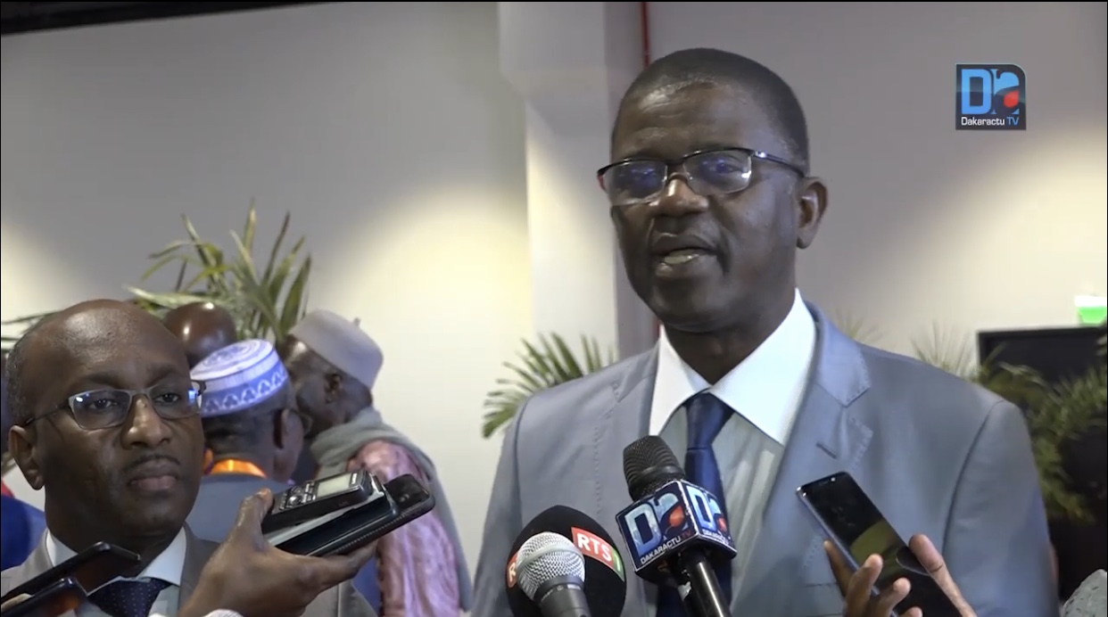 Accessibilité de titres fonciers à Diamniadio : Seydou Sy Sall tire les ...