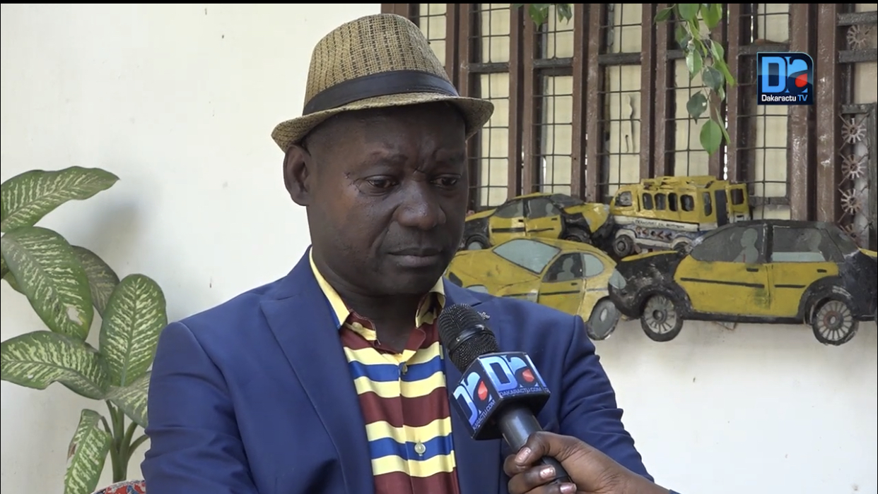 Le conte "lééb" et la blague "mayé" : Le professeur Abdou Aziz Guèye ...