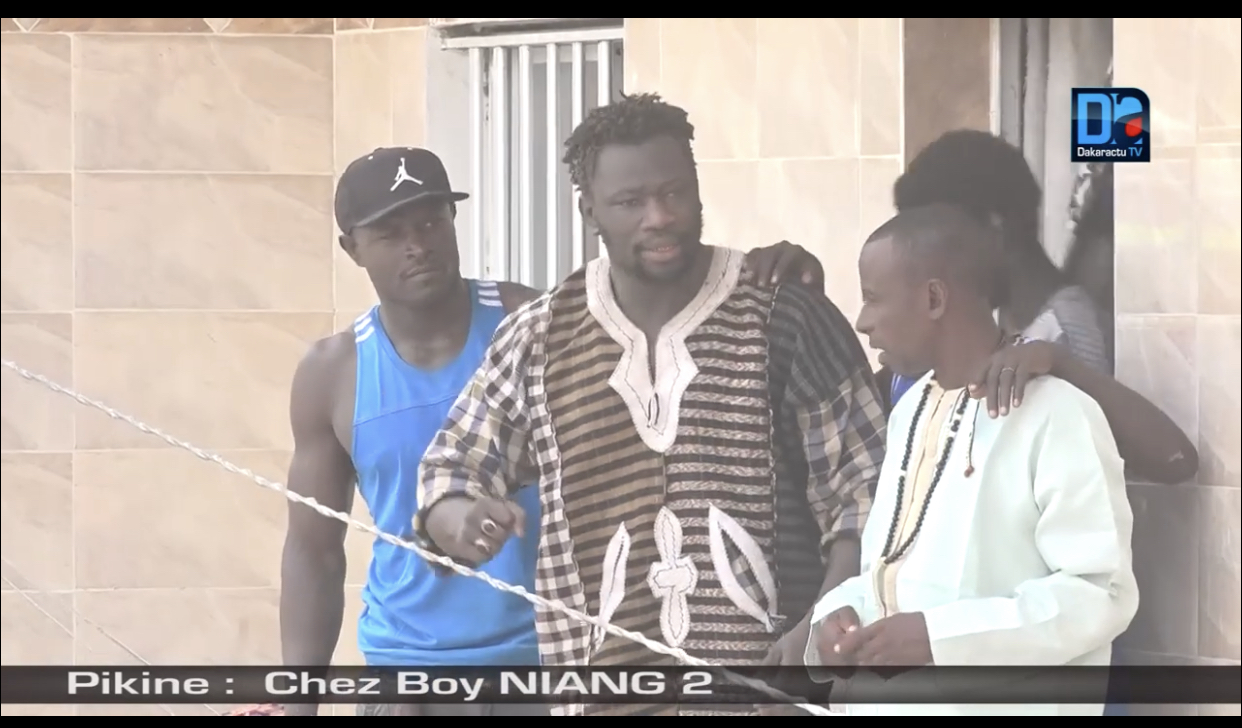 Vivez L'ambiance du Départ de Boy NIANG 2 à l'arène nationale...