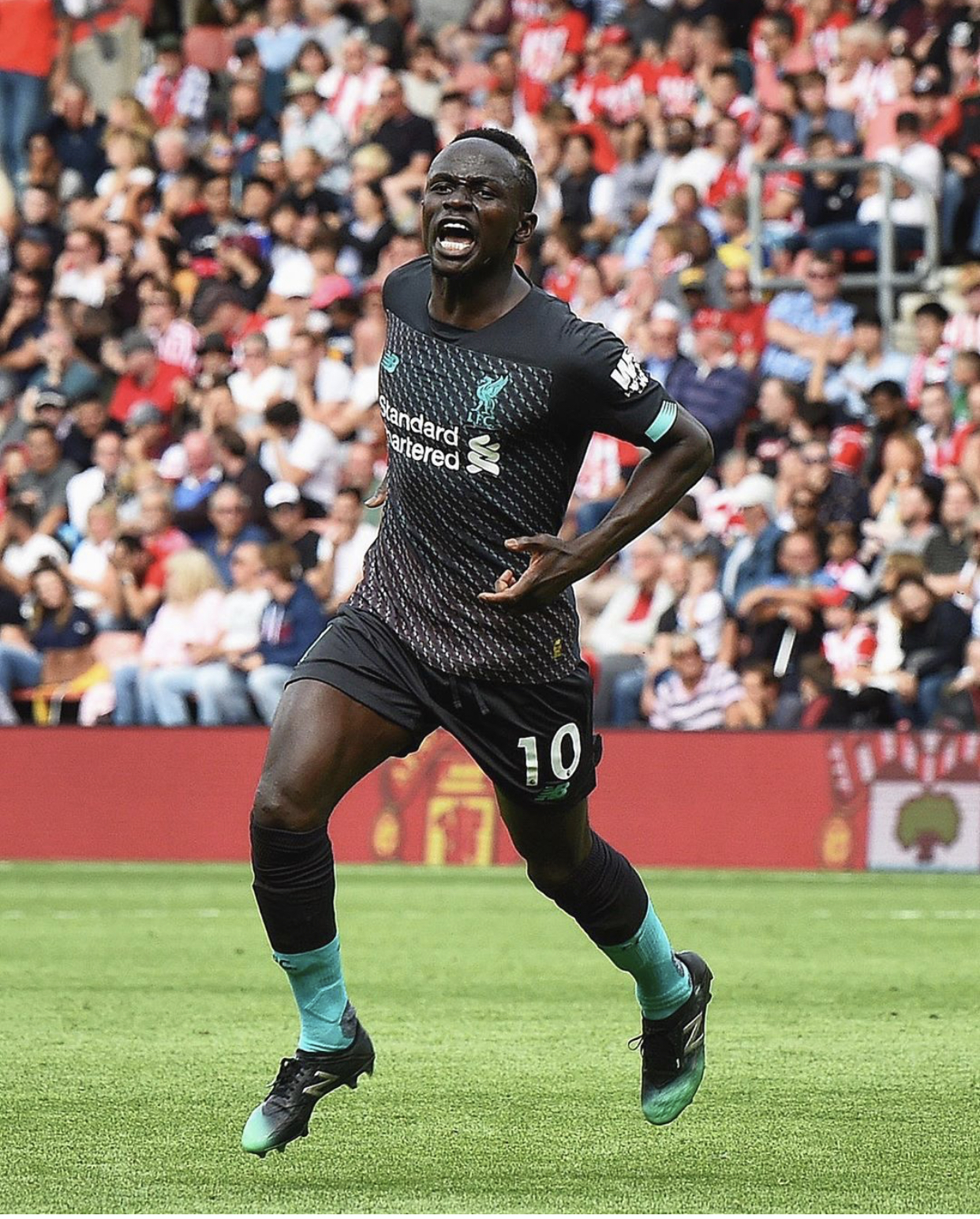 Premier League : Liverpool s'impose 2-1 face à Southampton et prend la ...