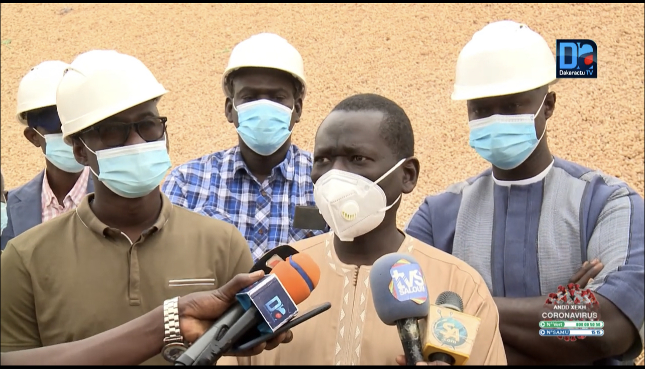 Tournée économique à Kaolack : Serigne Mboup visite l'industrie textile ...
