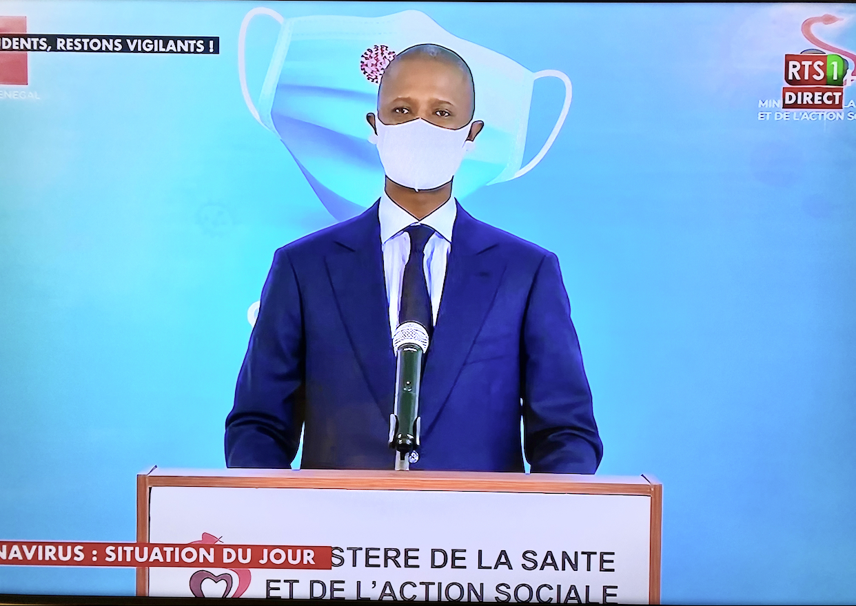 État de catastrophe sanitaire : le couvre-feu maintenu dans les régions ...