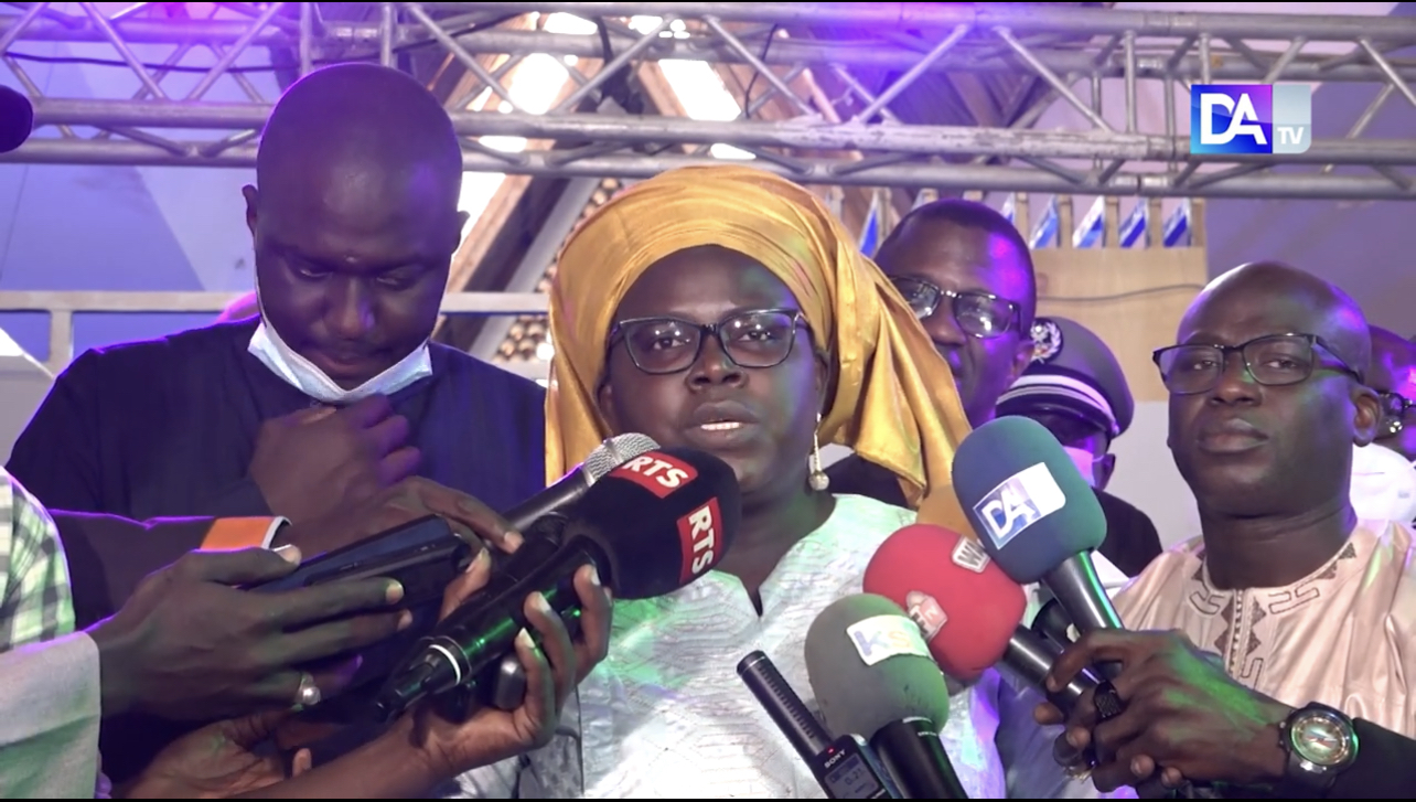 CICES/Journée Nationale du Sénégal - le ministre du commerce félicite ...