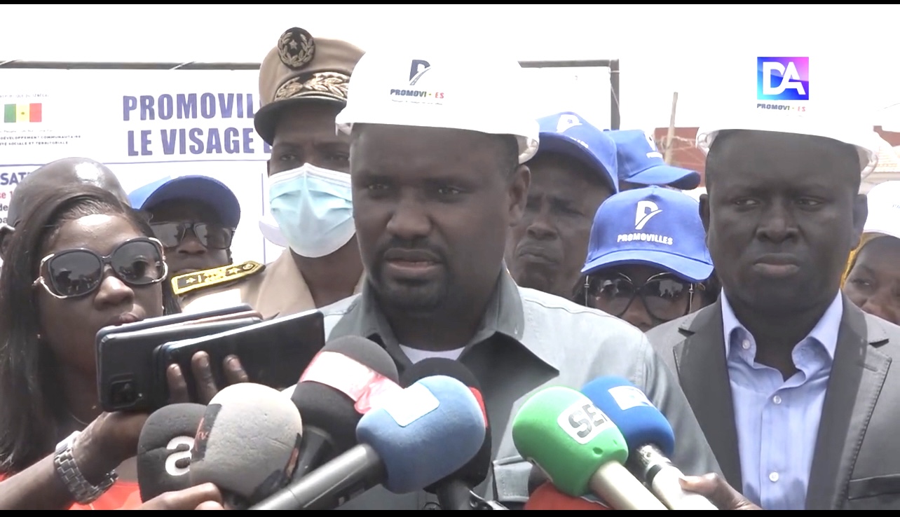 Mbour / Lancement des travaux de la route qui passe devant l'hôpital de ...