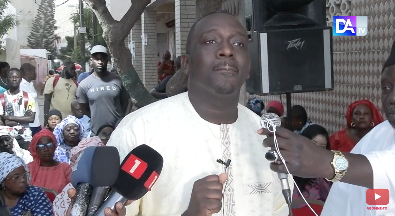 Cheikh Mbaye montre sa fidélité à Farba Ngom : « Ragal fété daye khagne ...