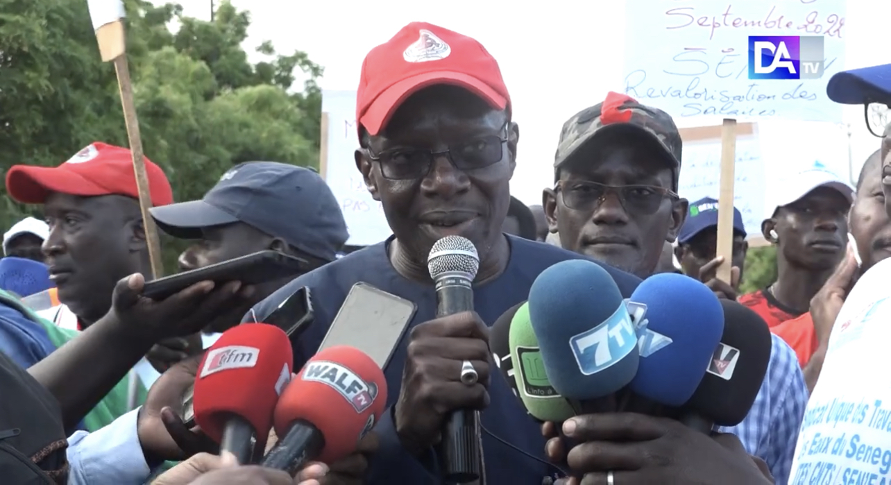 Marche des travailleurs de la Sen'Eau : l'intersyndicale menace de bloquer l'approvisionnement ...