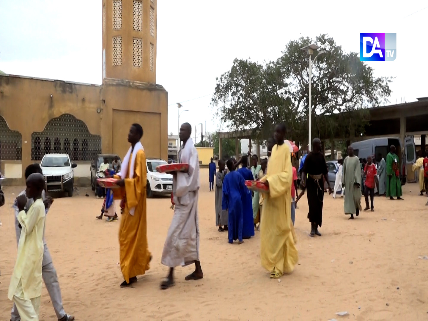 Séjour du Khalife général des mourides à Touba Kaolack : Les talibés ...