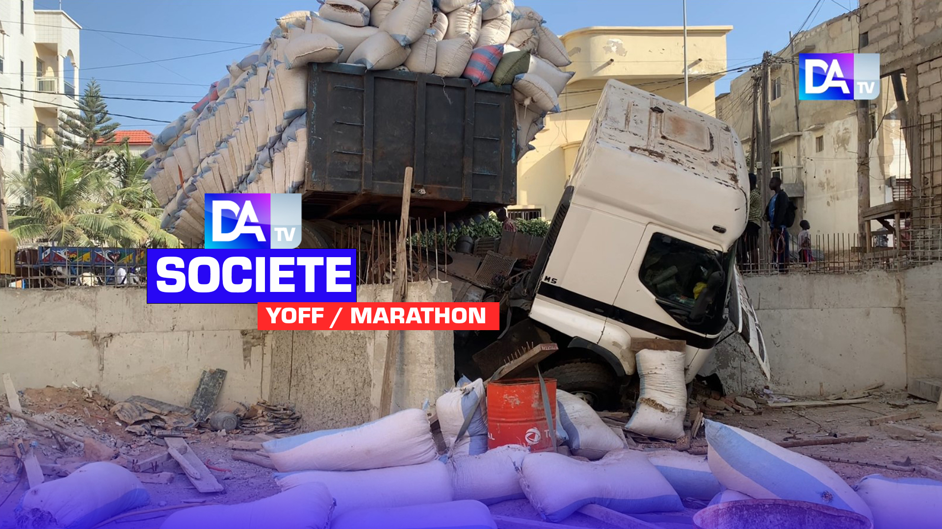 Yoff / Marathon : Un camion de « Ngogne » fonce sur un chantier.