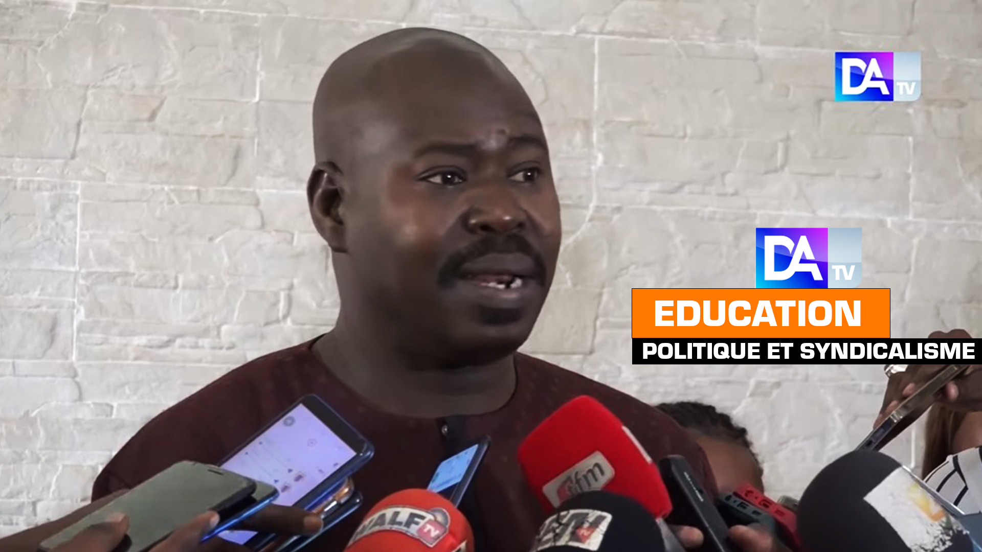 Politique et Syndicalisme : « Une politisation du système éducatif ne ...