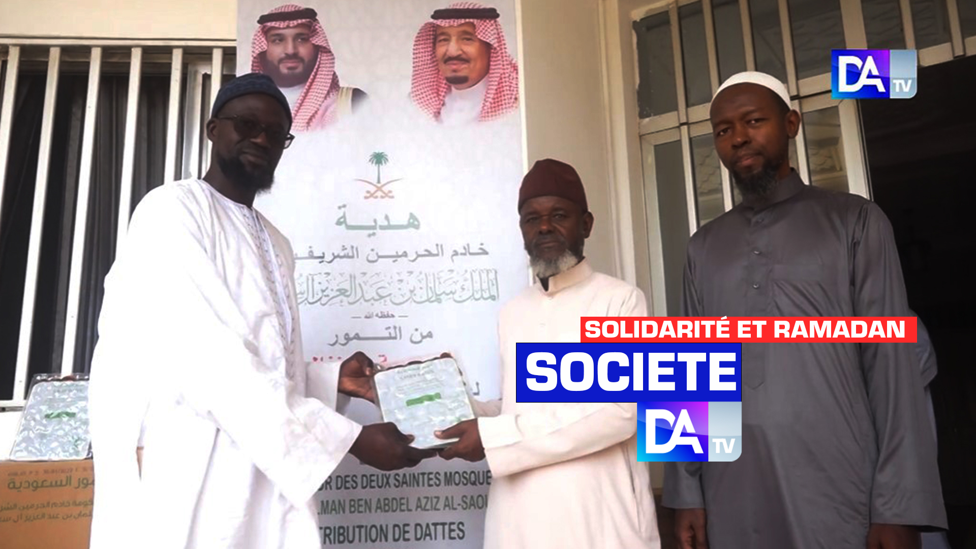 Solidarité et Ramadan: le Sénégal reçoit 15 tonnes de dattes du roi d ...