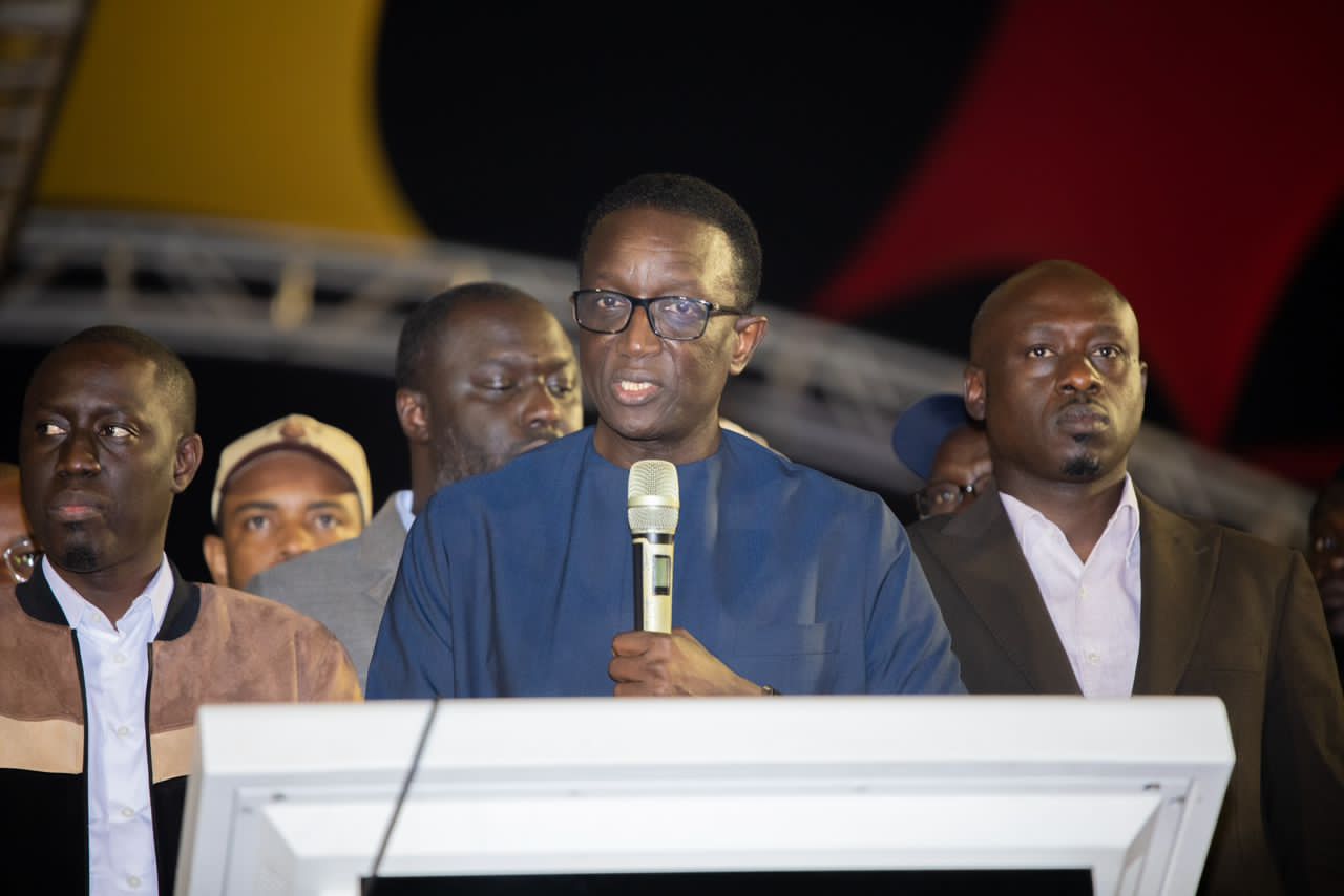 Programme Xëyu Ndaw Ñi : Amadou Ba s’engage à respecter les directives ...