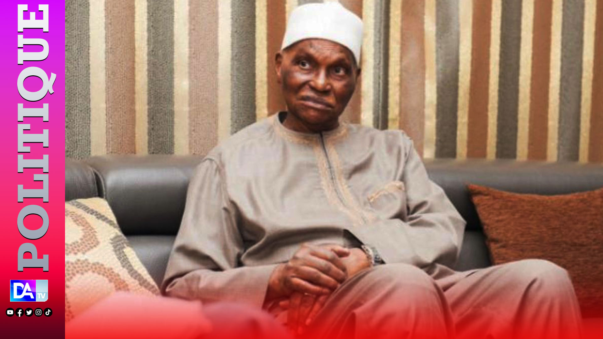 Me Wade de retour à Dakar avec son épouse, Viviane