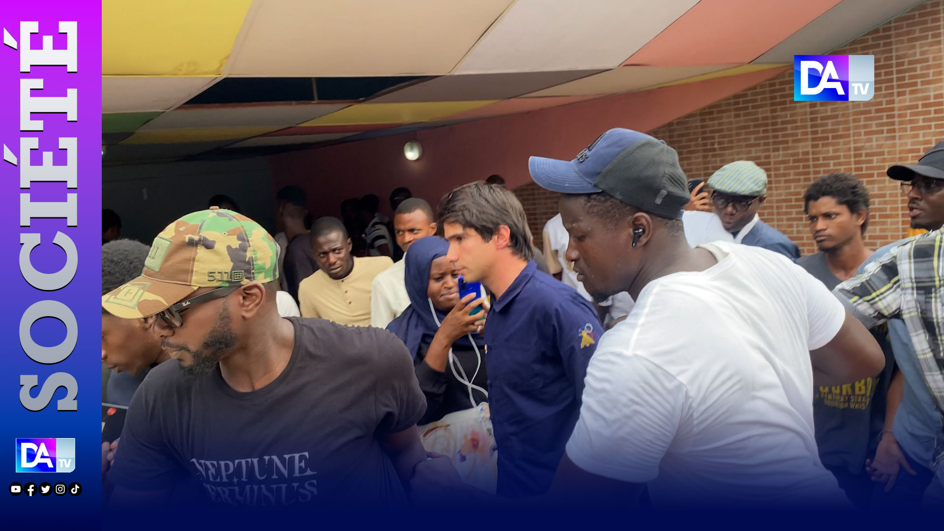 Expulsé du territoire : L’avocat Juan Branco quittera le sol sénégalais ...