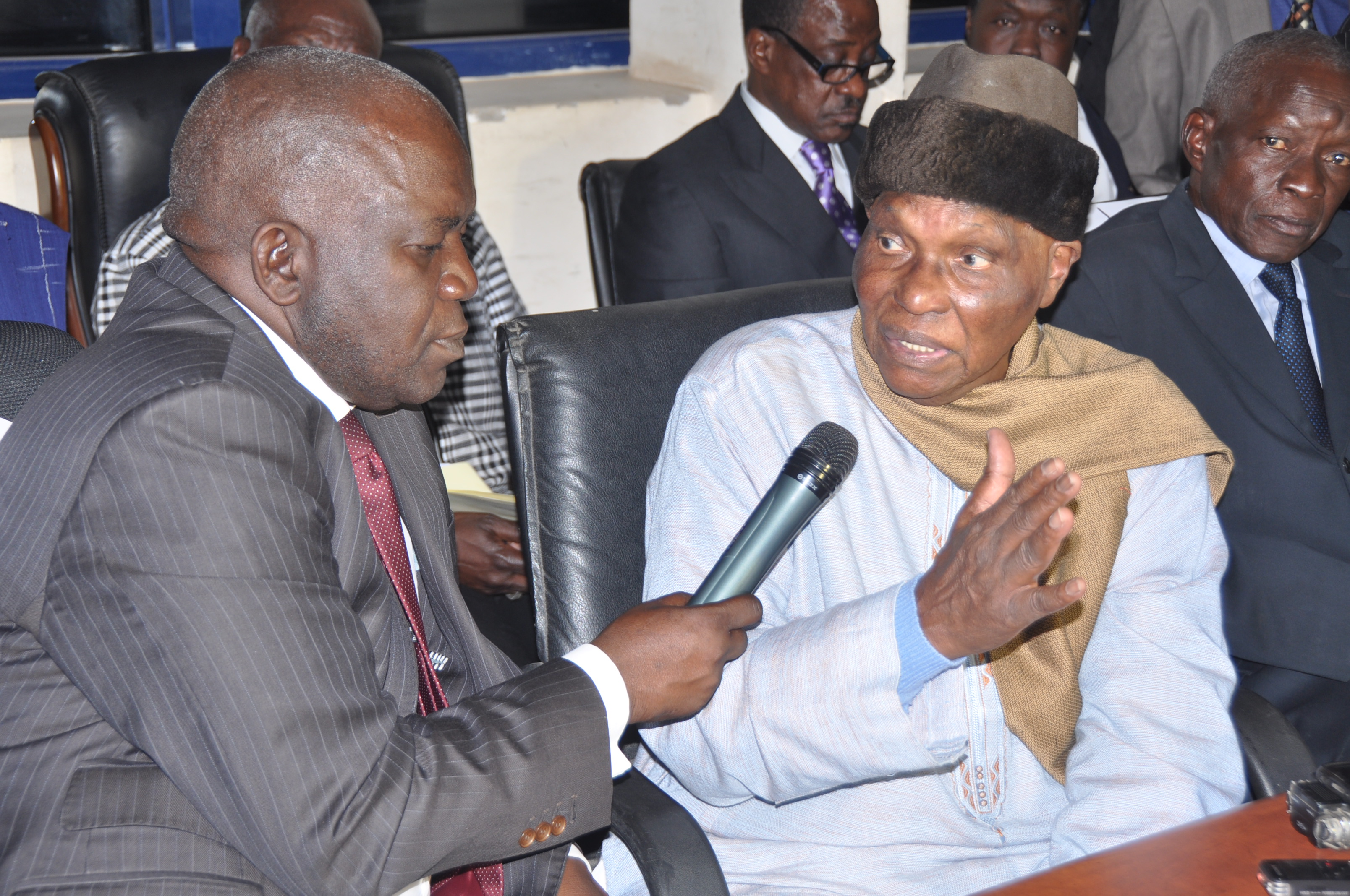 Me Wade : « Il ne faut jamais me demander d’arrêter de faire de la ...